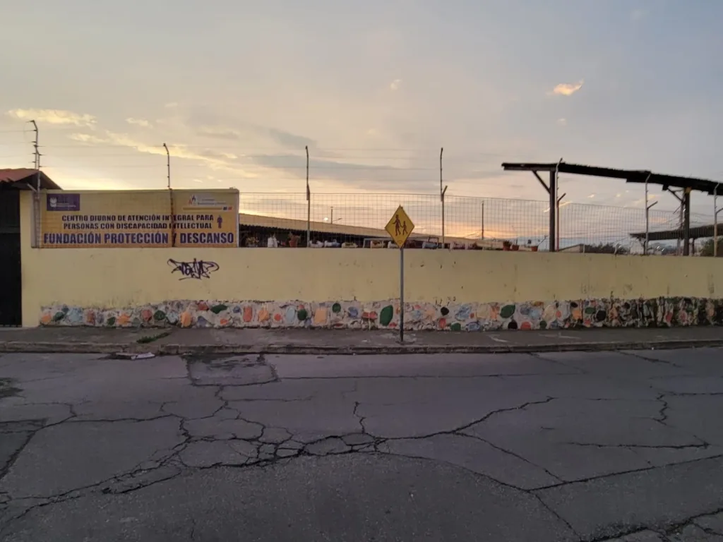 Ciudadela San Juan con problema con mal estado de calles - Diario La ...