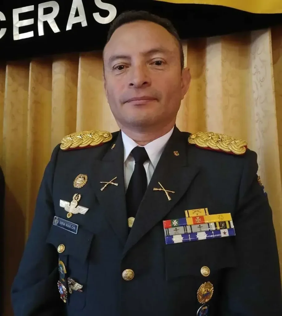 Colegio Comil de Riobamba vuelve a ser fiscomisional - Diario La Prensa ...